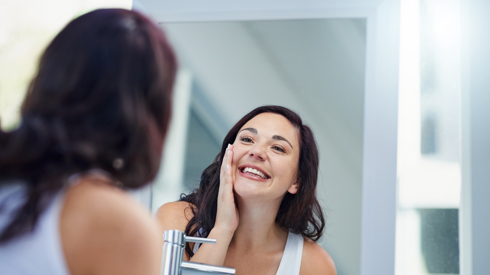 What does collagen do to the skin? | The Nantwich Clinic